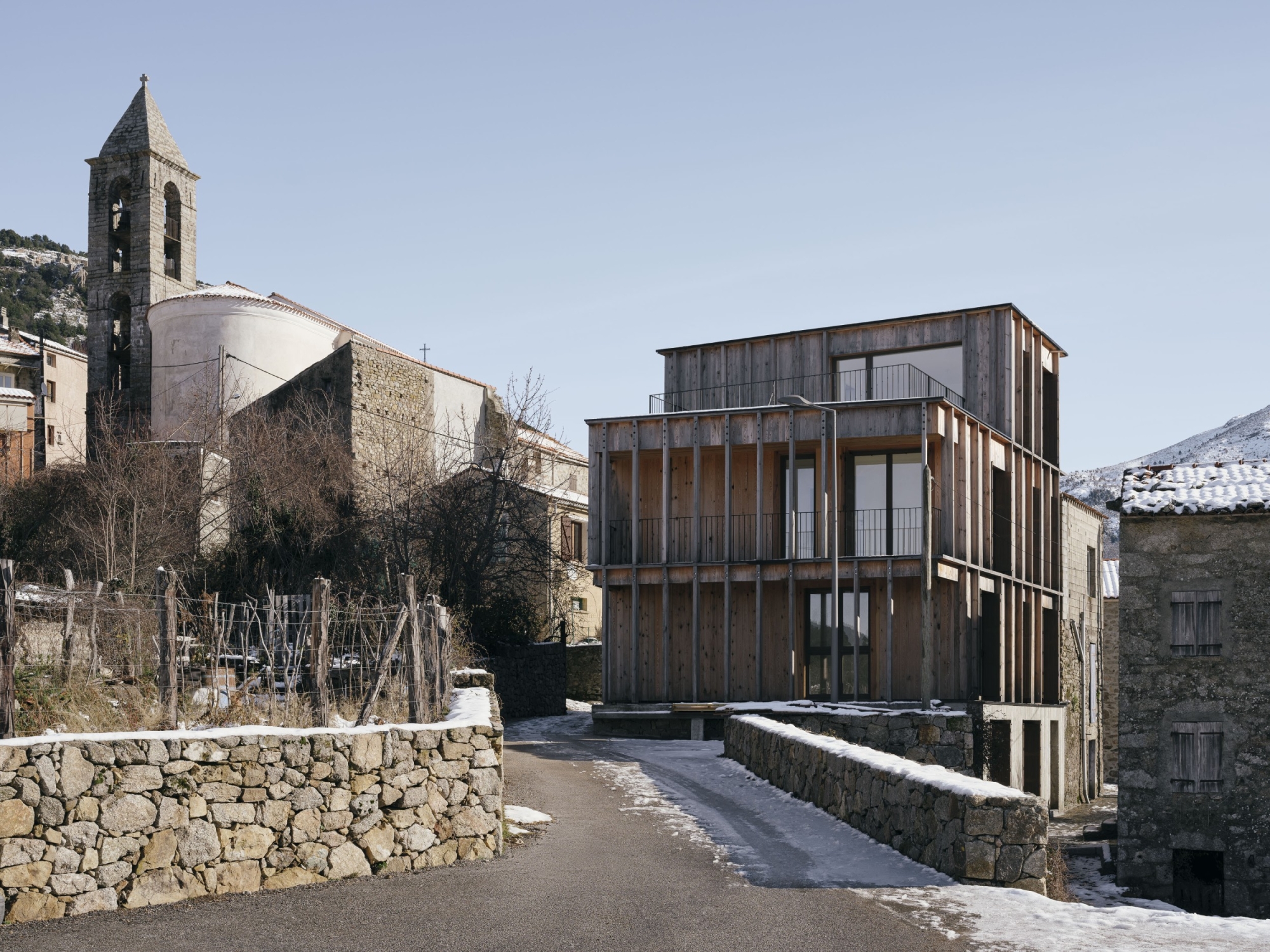 Orma Architettura | Logements en pin laricio